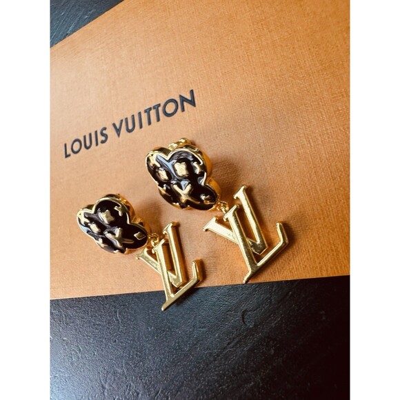 Louis Vuitton | Jewelry | Louis Vuitton Lv Nanogram Black Enamel ...